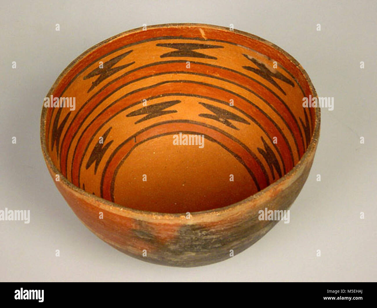 Grand CanyonTusayan Polychrome Pottery TUSAYAN POLYCHROME BOWL. PUEBLO ...