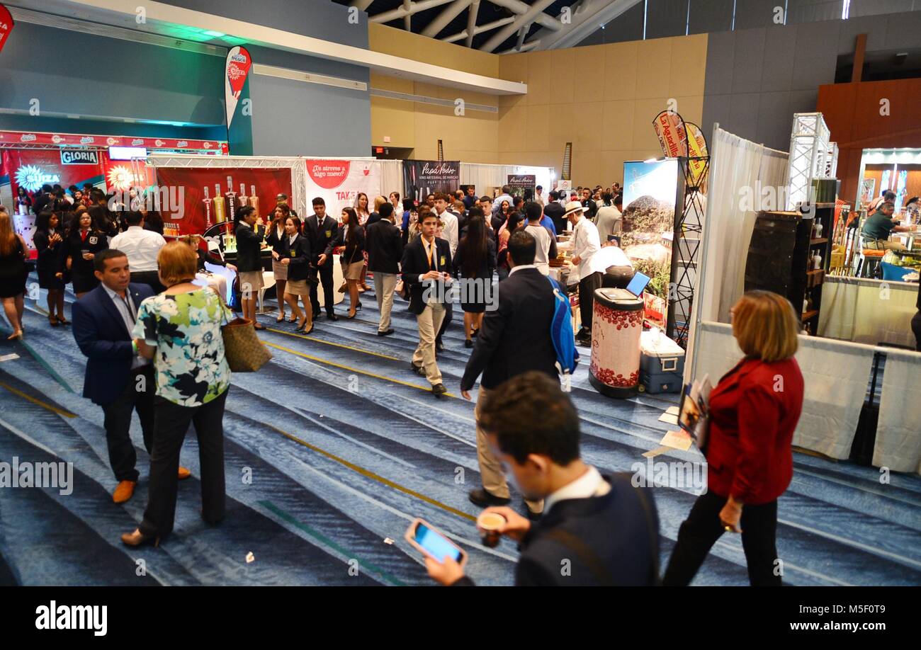 SAN JUAN, Puerto Rico. , . CENTRO DE CONVENCIONES EN MIRAMAR EXPO PUERTO RICO EVENTO QUE INTENTA ...