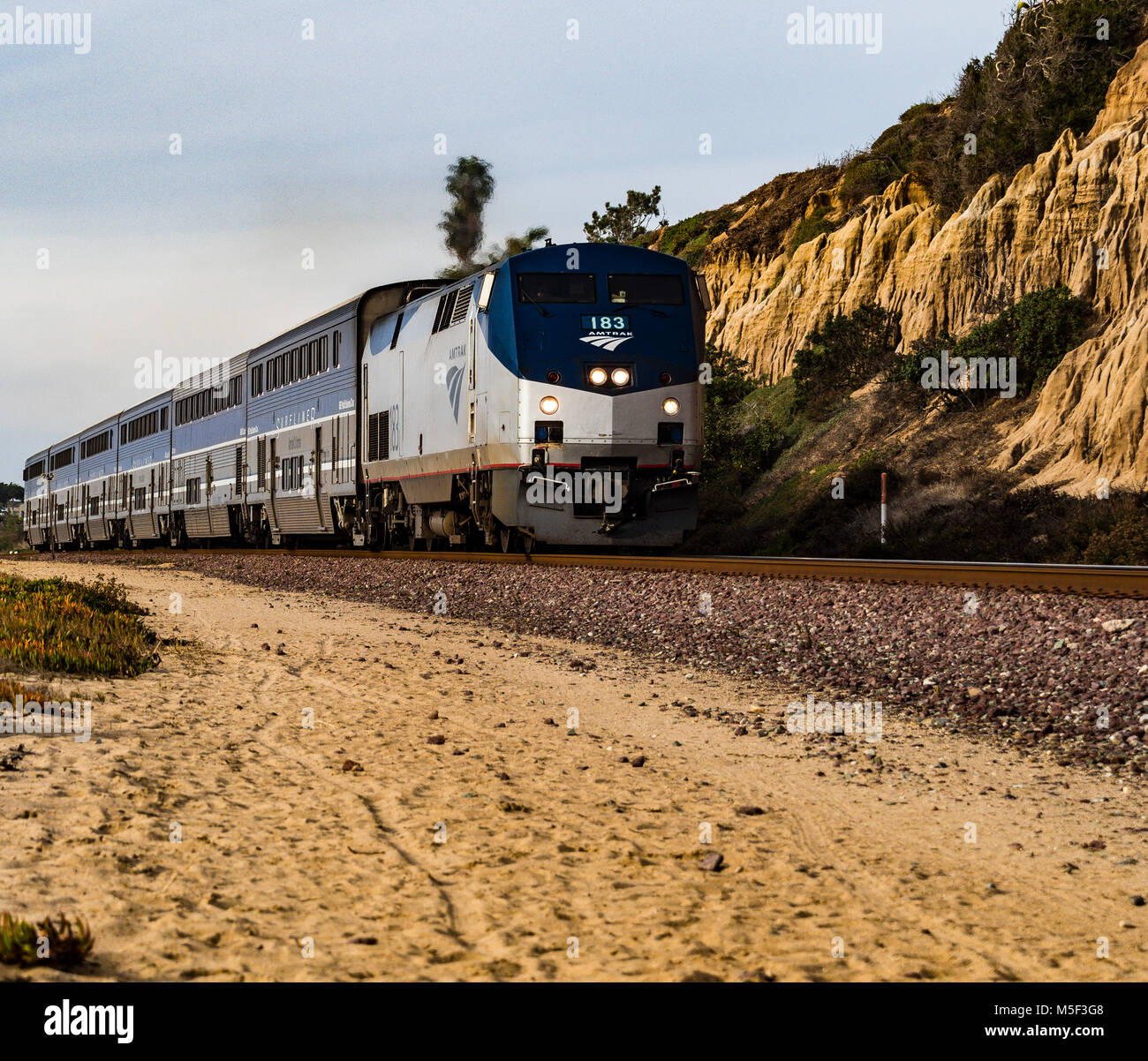 amtrak train pacific surfliner between los angeles and san diego Stock ...