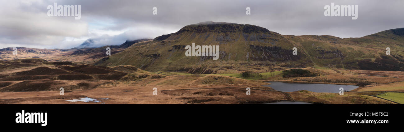 The rugged landscape of southern Snowdonia, Wales Stock Photo - Alamy
