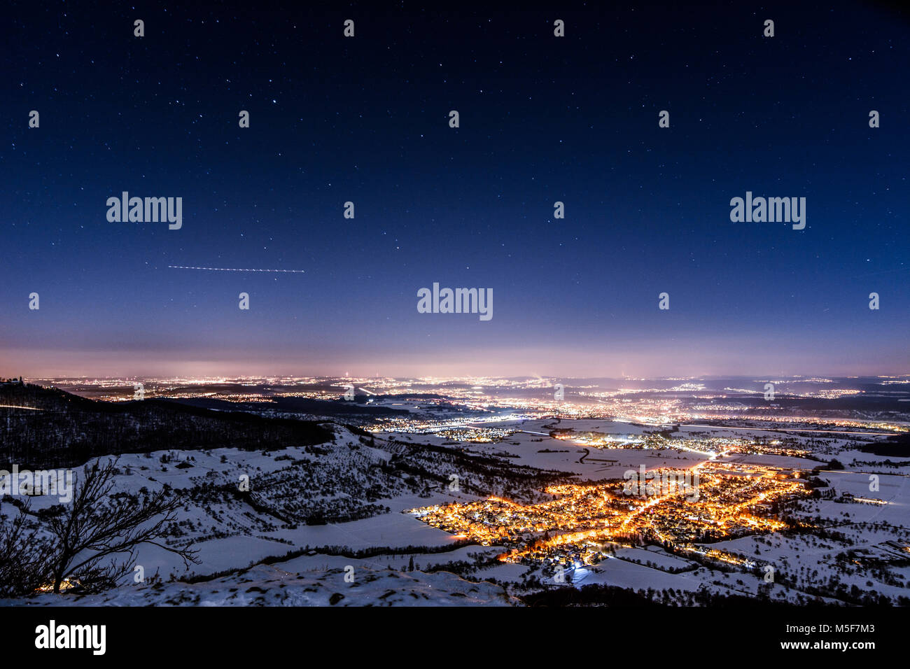 Stuttgart night scene hi-res stock photography and images - Alamy