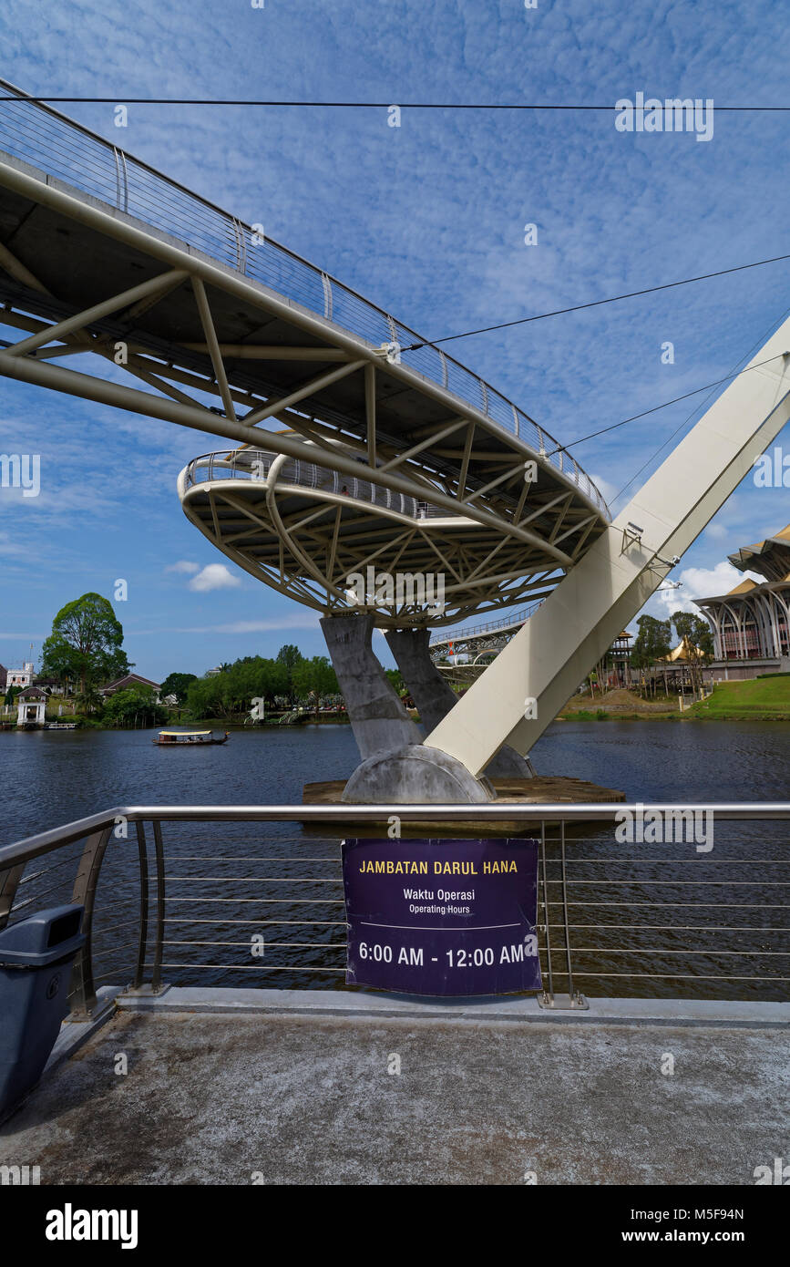 THe Darul Hana Bridge over the Sarawak River, Kuching, Malaysia Stock ...
