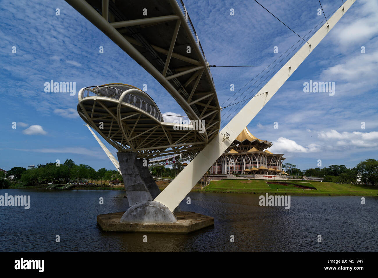The Darul Hana bridge and Dewan Undangan Negeri Sarawak, Legislative ...