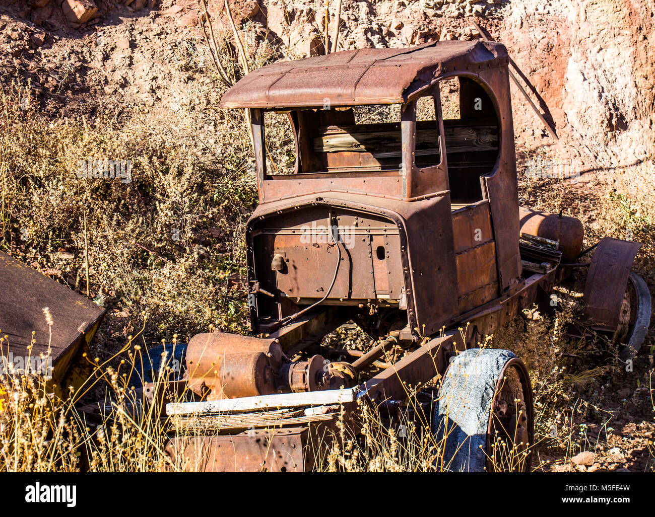 Car chassis rusted hi-res stock photography and images - Alamy