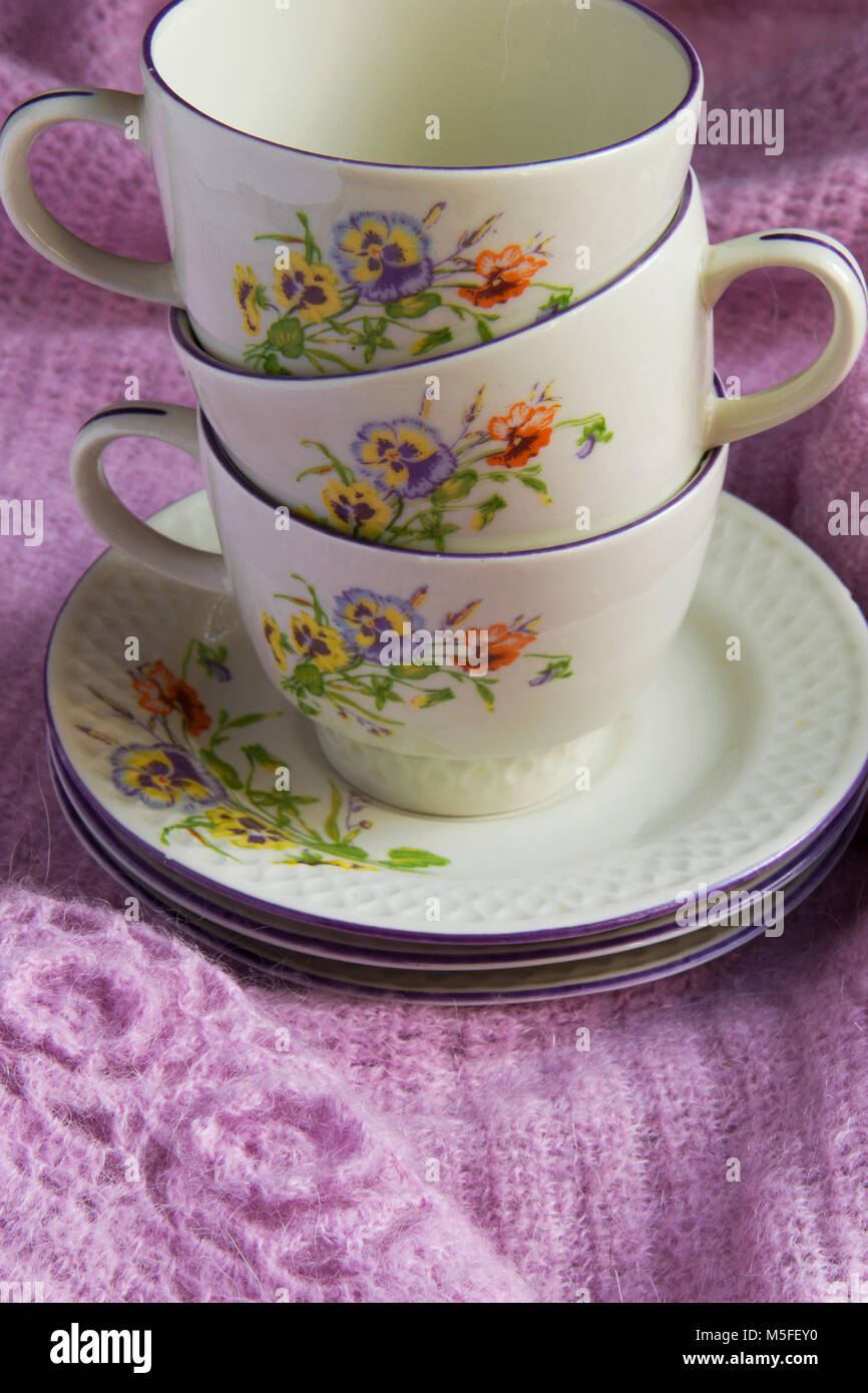 Old vintage tea cups, shabby shick style Stock Photo - Alamy