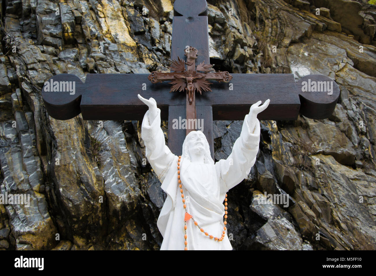 Statue of Jesus Christ with hands raised to the sky, concepts - faith ...
