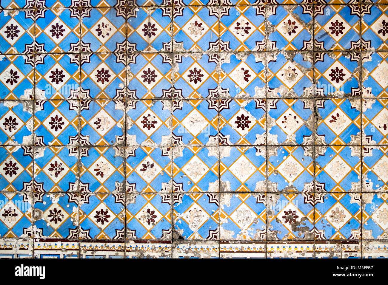 Wall tiles in Porto, Portugal Stock Photo - Alamy