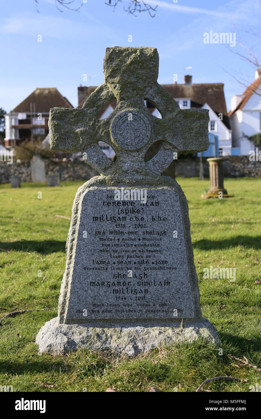 Spike milligan grave hi-res stock photography and images - Alamy