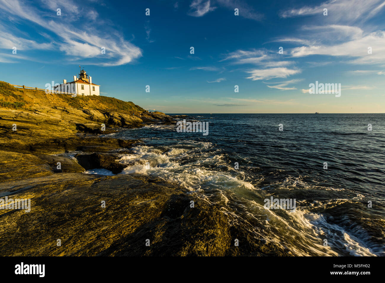 Beavertail Lighthouse Jamestown, Rhode Island, USA Stock Photo - Alamy
