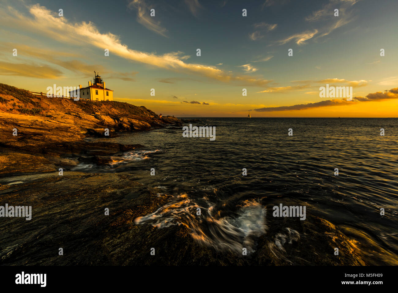 Beavertail Lighthouse Jamestown, Rhode Island, USA Stock Photo - Alamy