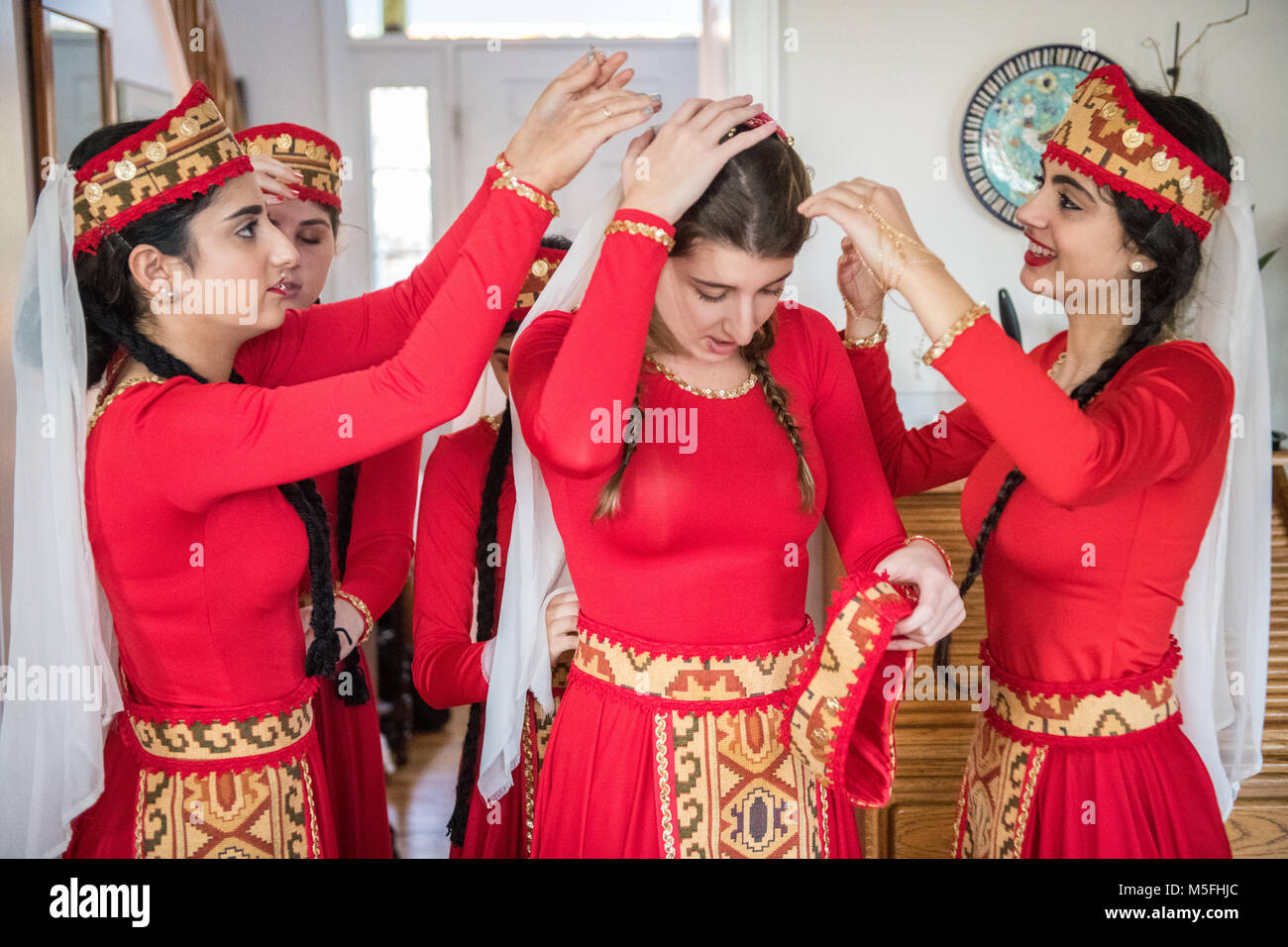 Armenian folk dance hi-res stock photography and images - Alamy