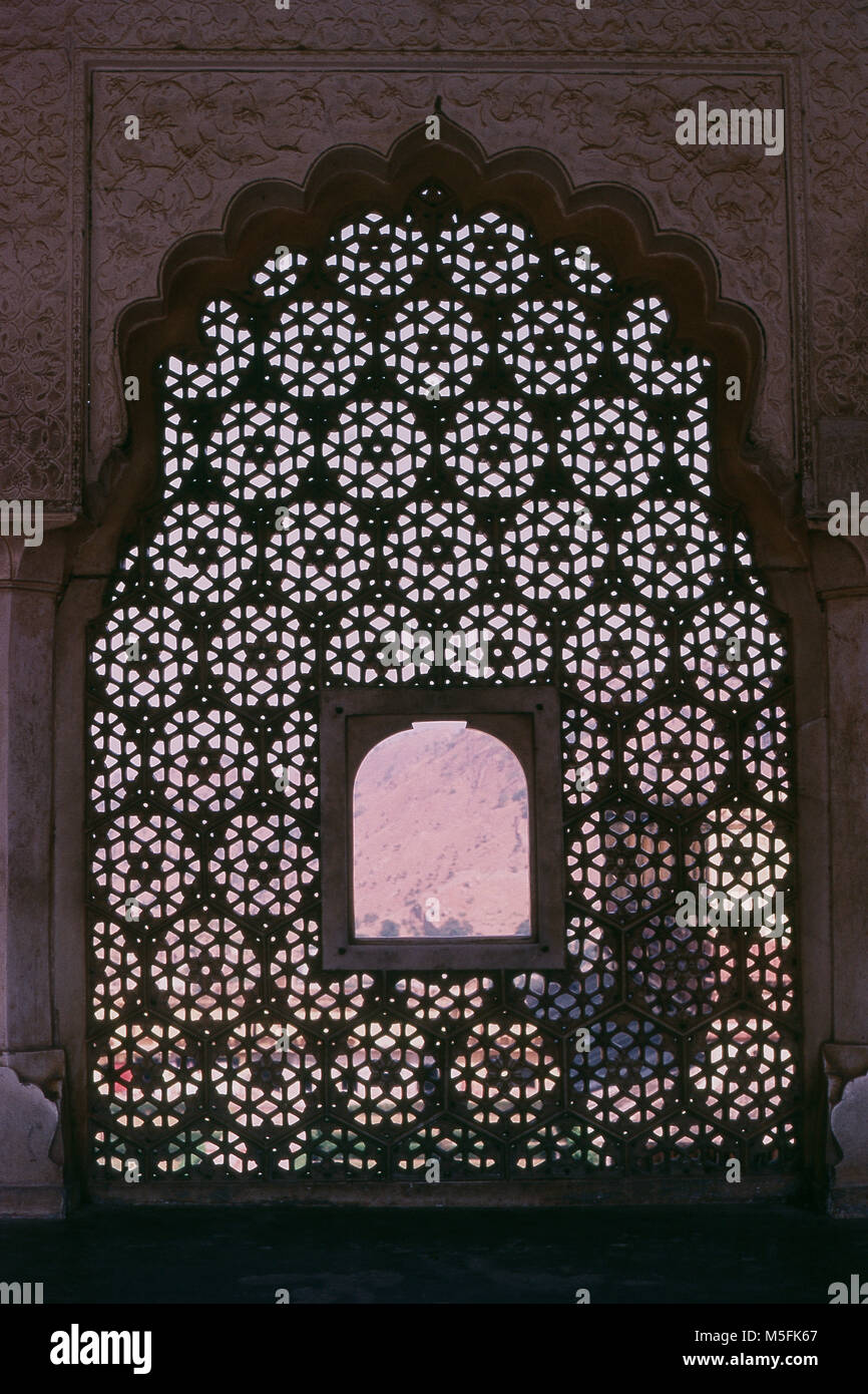 Indian jali hi-res stock photography and images - Alamy