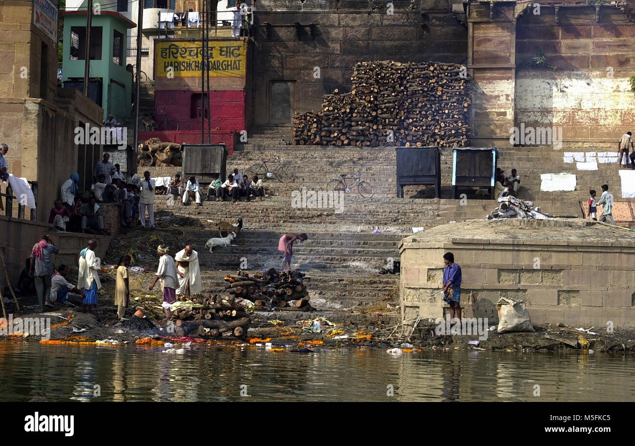 harishchandra ghat, varanasi, uttar pradesh, India, Asia Stock Photo ...