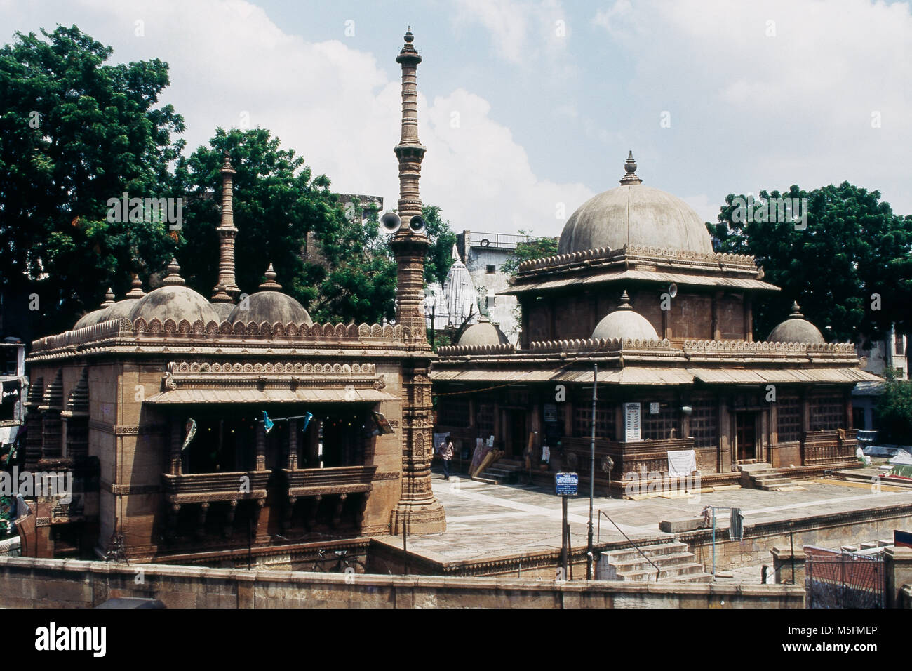 Mosque of rani sipri hi-res stock photography and images - Alamy