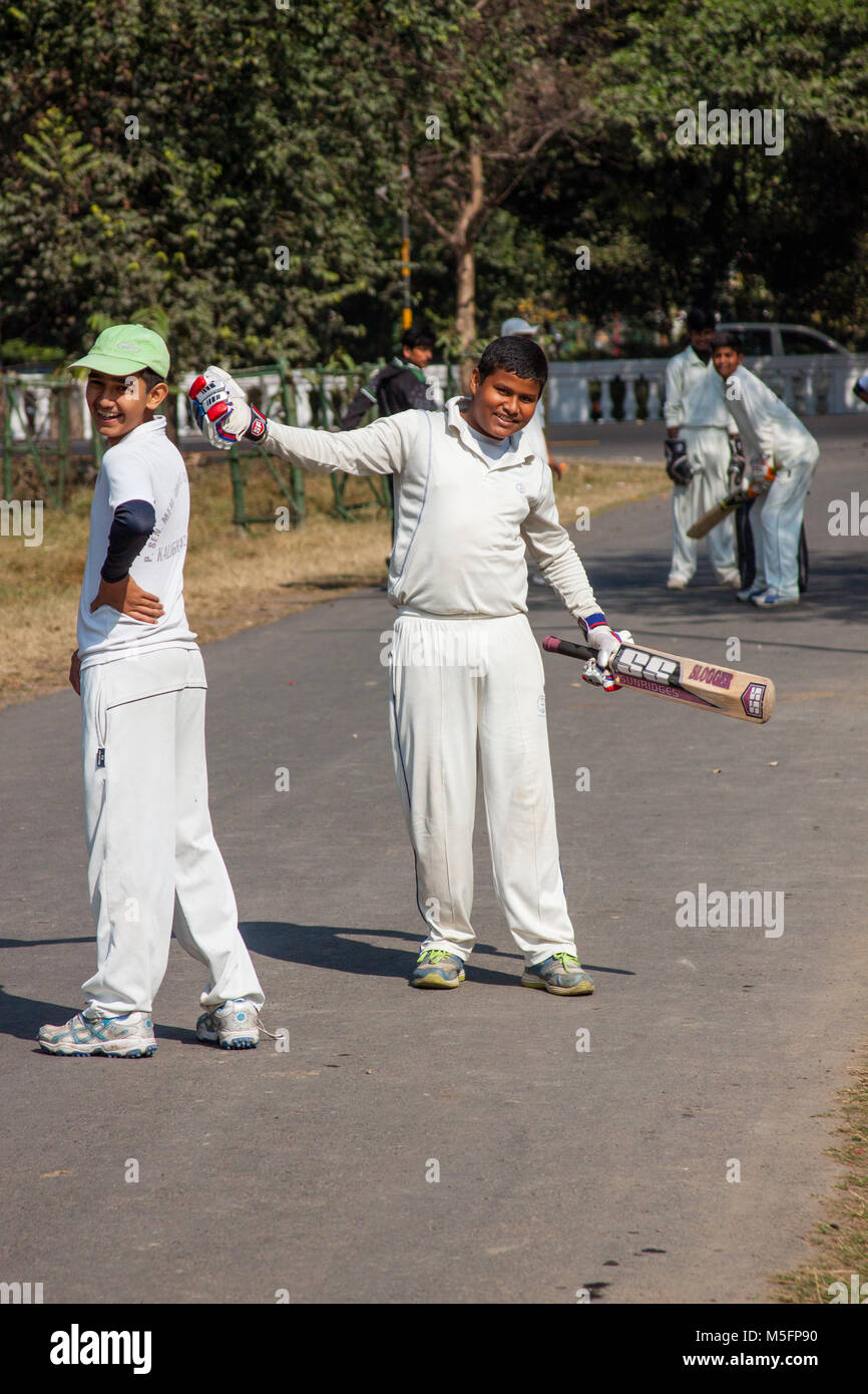 Players practice Cricket pre-match Stock Photo - Alamy