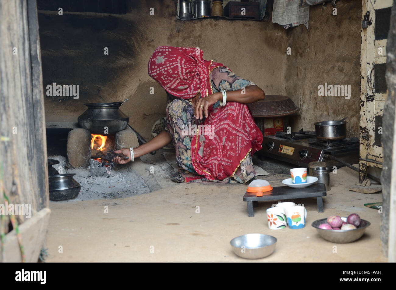 Indian rural woman cooking food hi-res stock photography and images - Alamy
