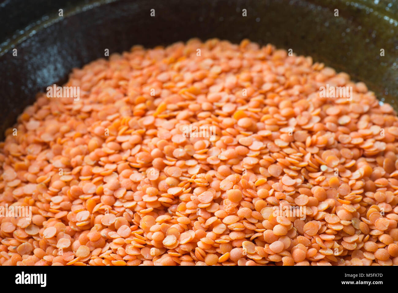 Red lentil lentils hi-res stock photography and images - Alamy