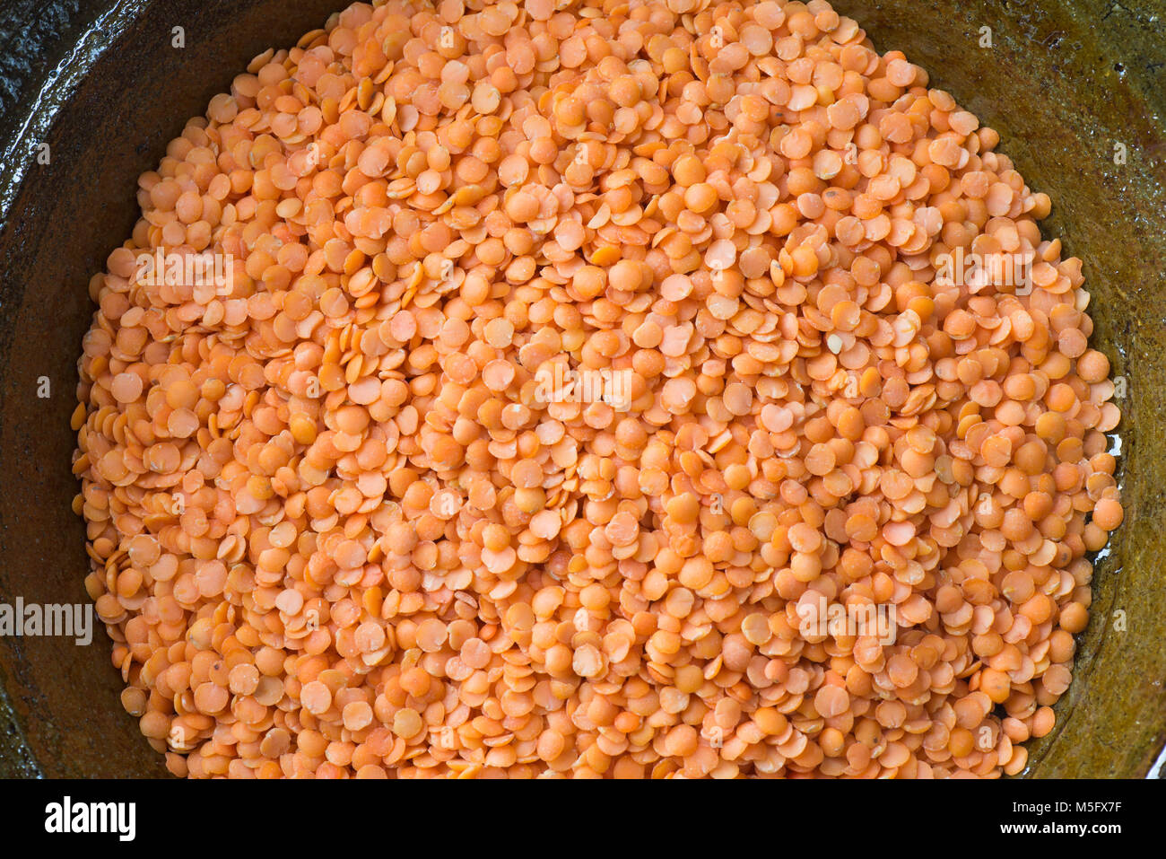 Red lentil lentils hi-res stock photography and images - Alamy