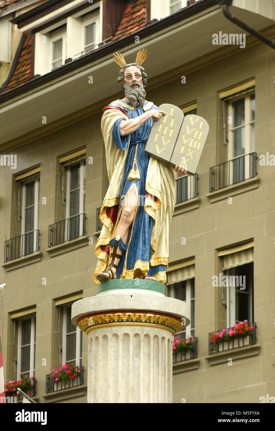 Bern fountain monument lion hi-res stock photography and images - Alamy