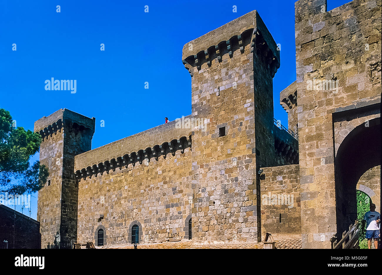 Castello rocca monaldeschi hi-res stock photography and images - Alamy
