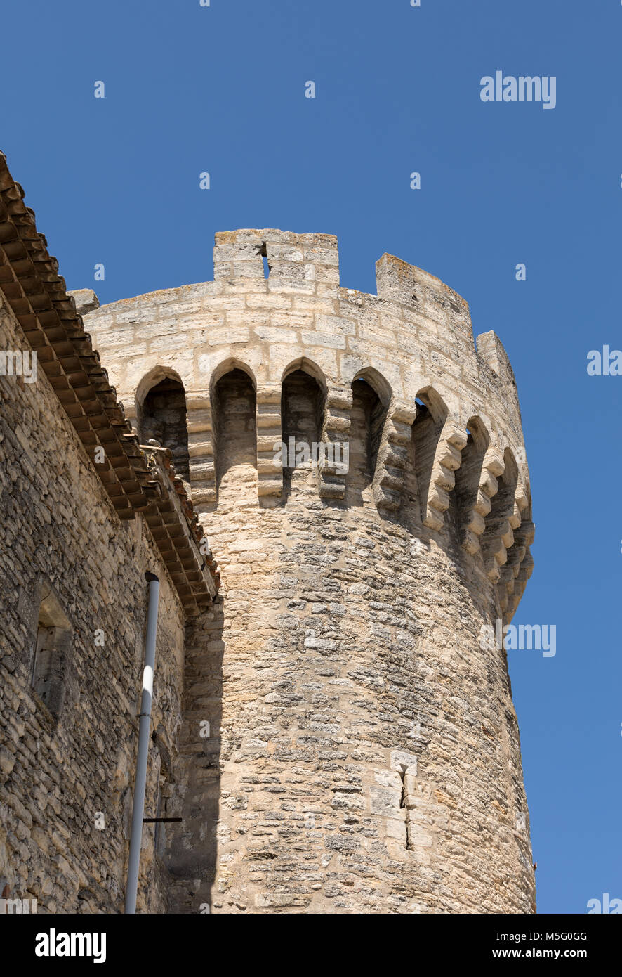 Provencal town in the department of vaucluse hi-res stock photography ...