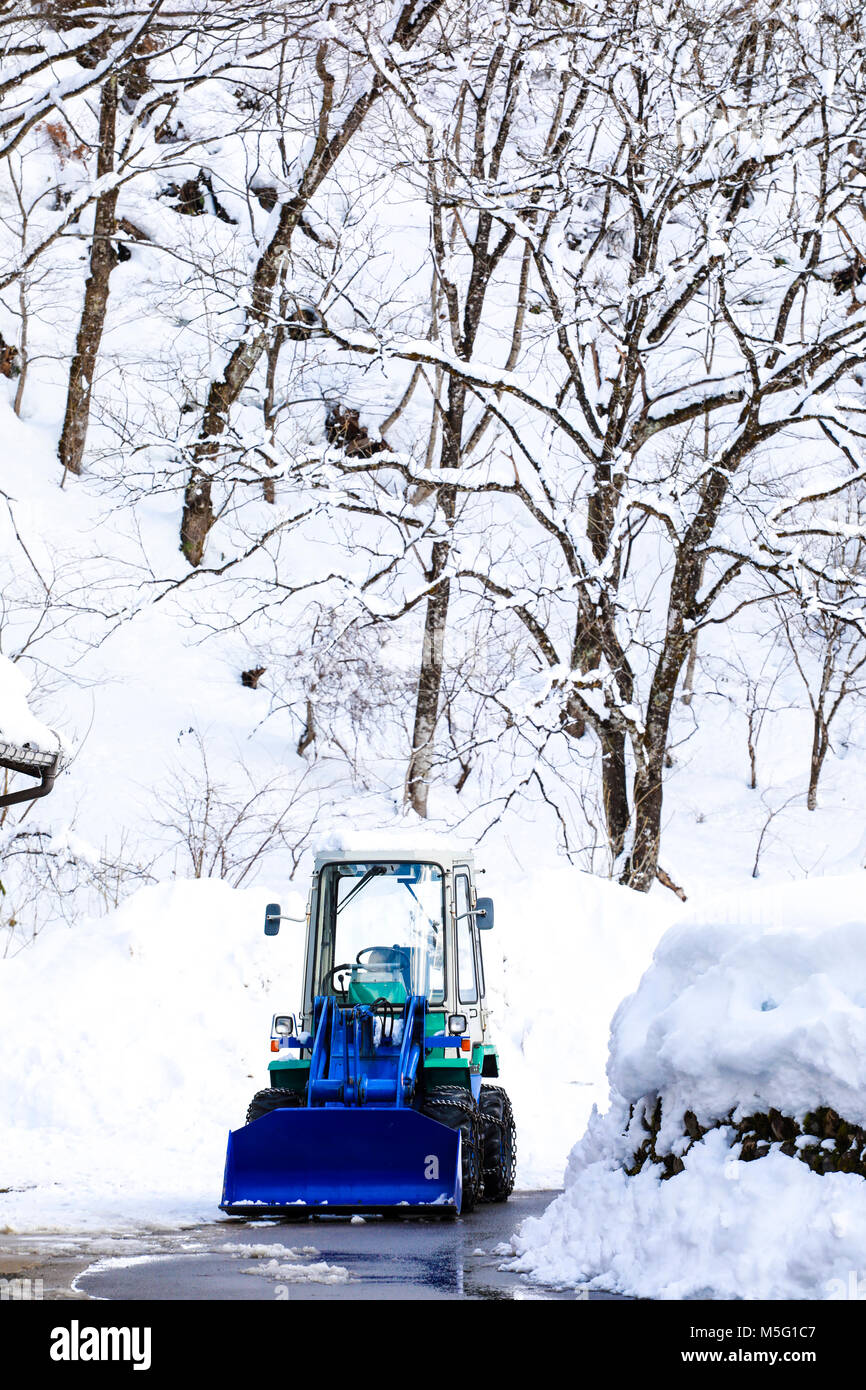 Snowblower road hi-res stock photography and images - Alamy