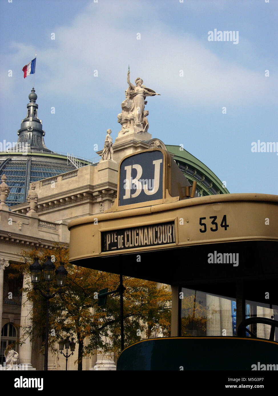 FRENCH VINTAGE - PARIS VINTAGE BUS AND IMPERIAL BUS FRONT OF GRAND ...