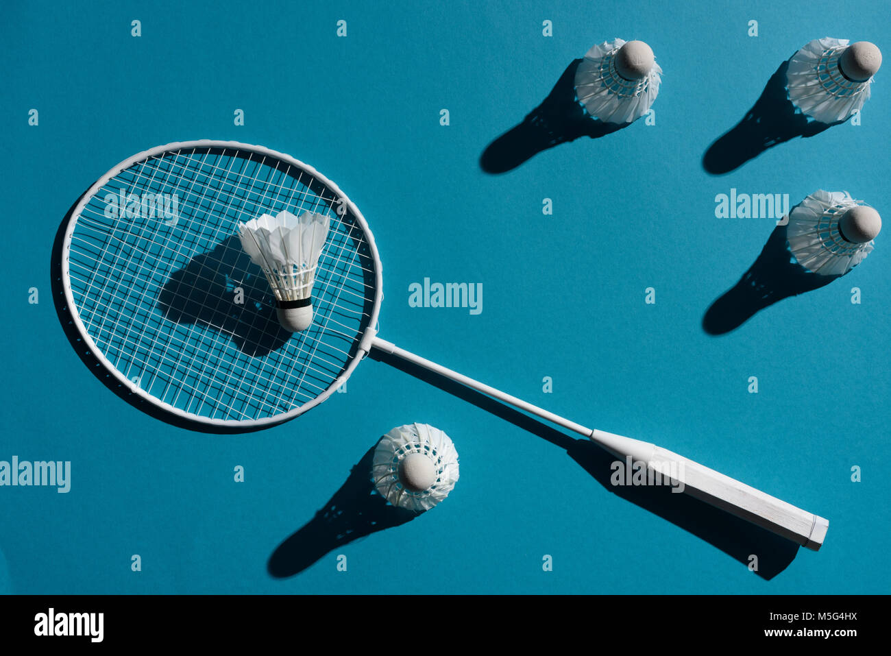 badminton racket and shuttlecocks Stock Photo - Alamy