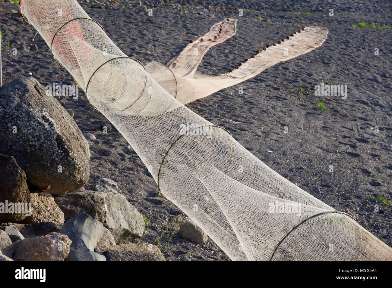 Empty fishing net hi-res stock photography and images - Alamy