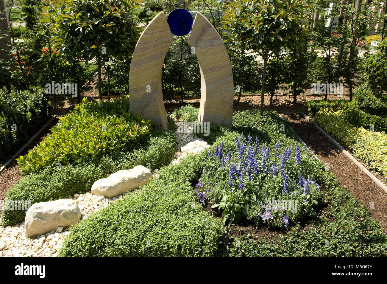 Grave design, grave stone Stock Photo - Alamy
