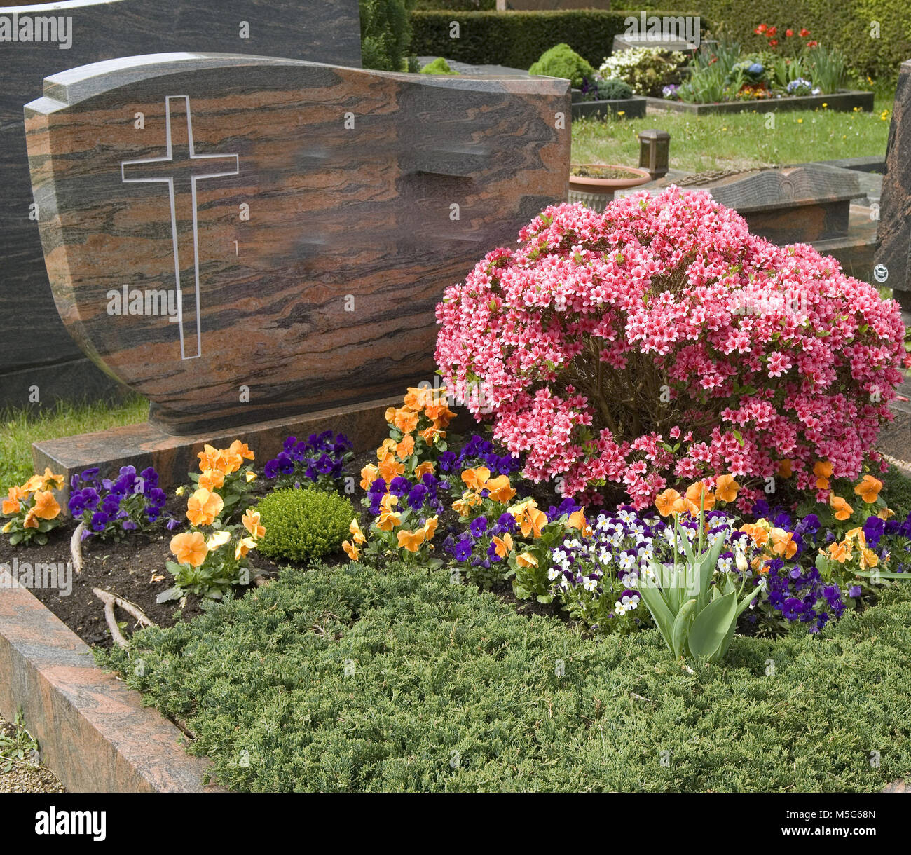 Grave design, grave stone Stock Photo - Alamy
