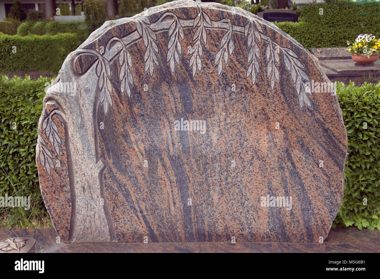 Grave design, grave stone Stock Photo - Alamy