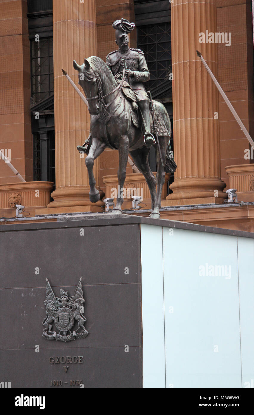 Statue of King George V, King George Square, Brisbane, Australia Stock ...