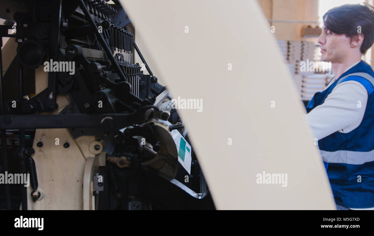 Production process of the journal in the printing house Stock Photo - Alamy