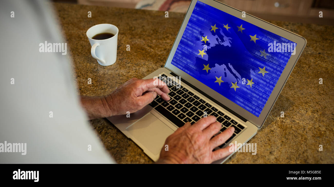 Senior safety kitchen hi-res stock photography and images - Alamy