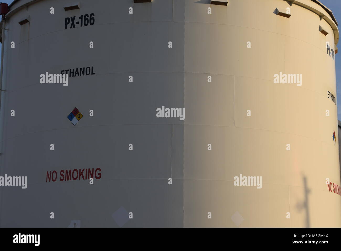 Industrial Fuel storage tanks Stock Photo - Alamy