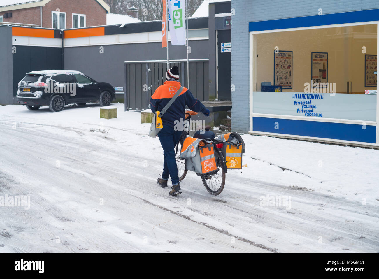 Mail deliverer hi-res stock photography and images - Alamy