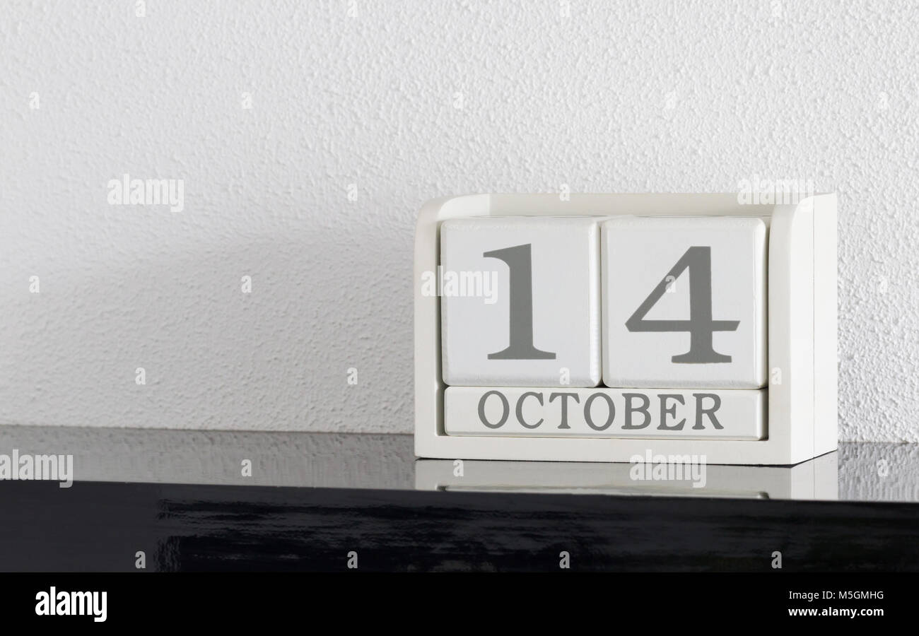 October 14 calendar hi-res stock photography and images - Alamy