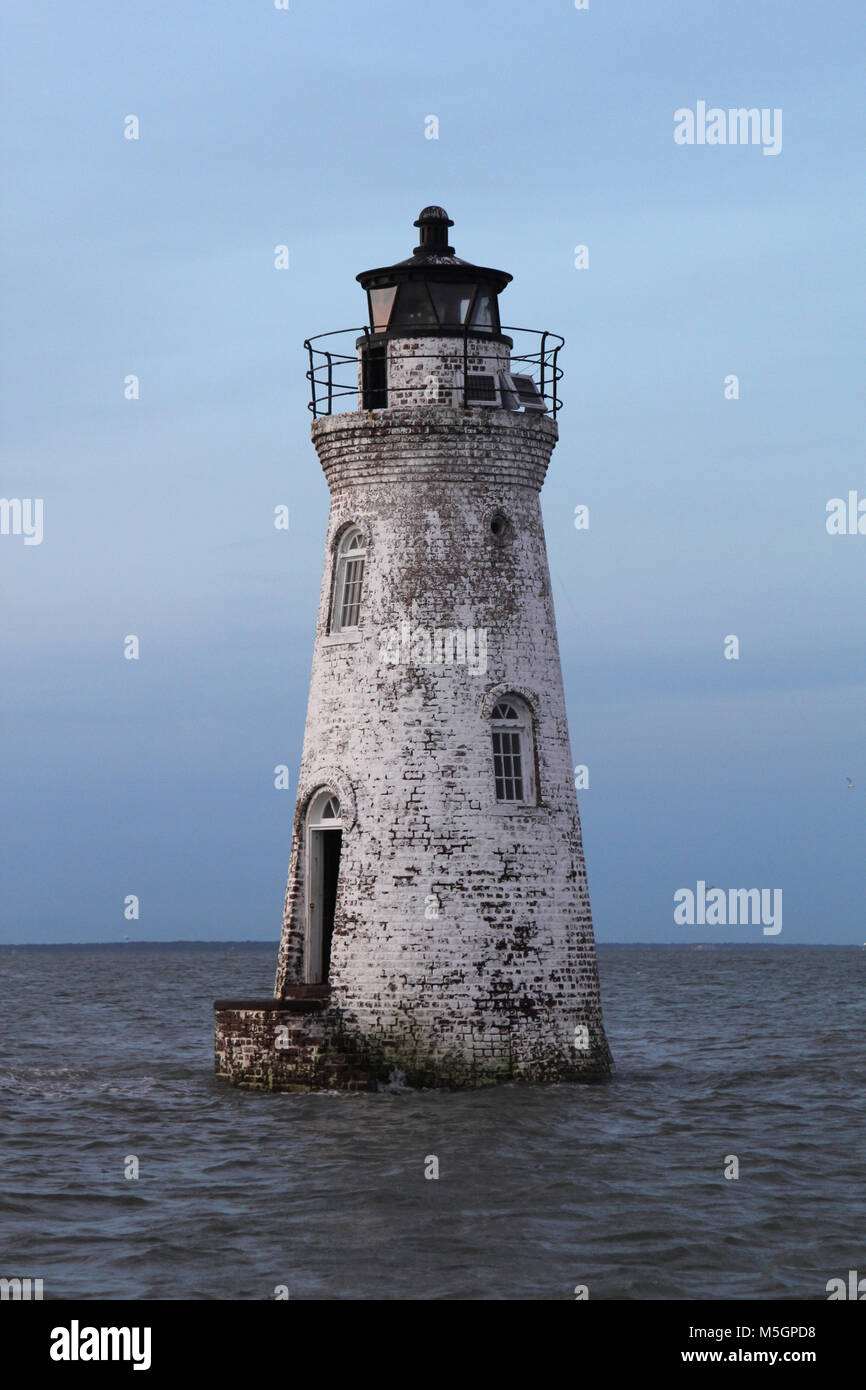 Signal flare over water hi-res stock photography and images - Alamy