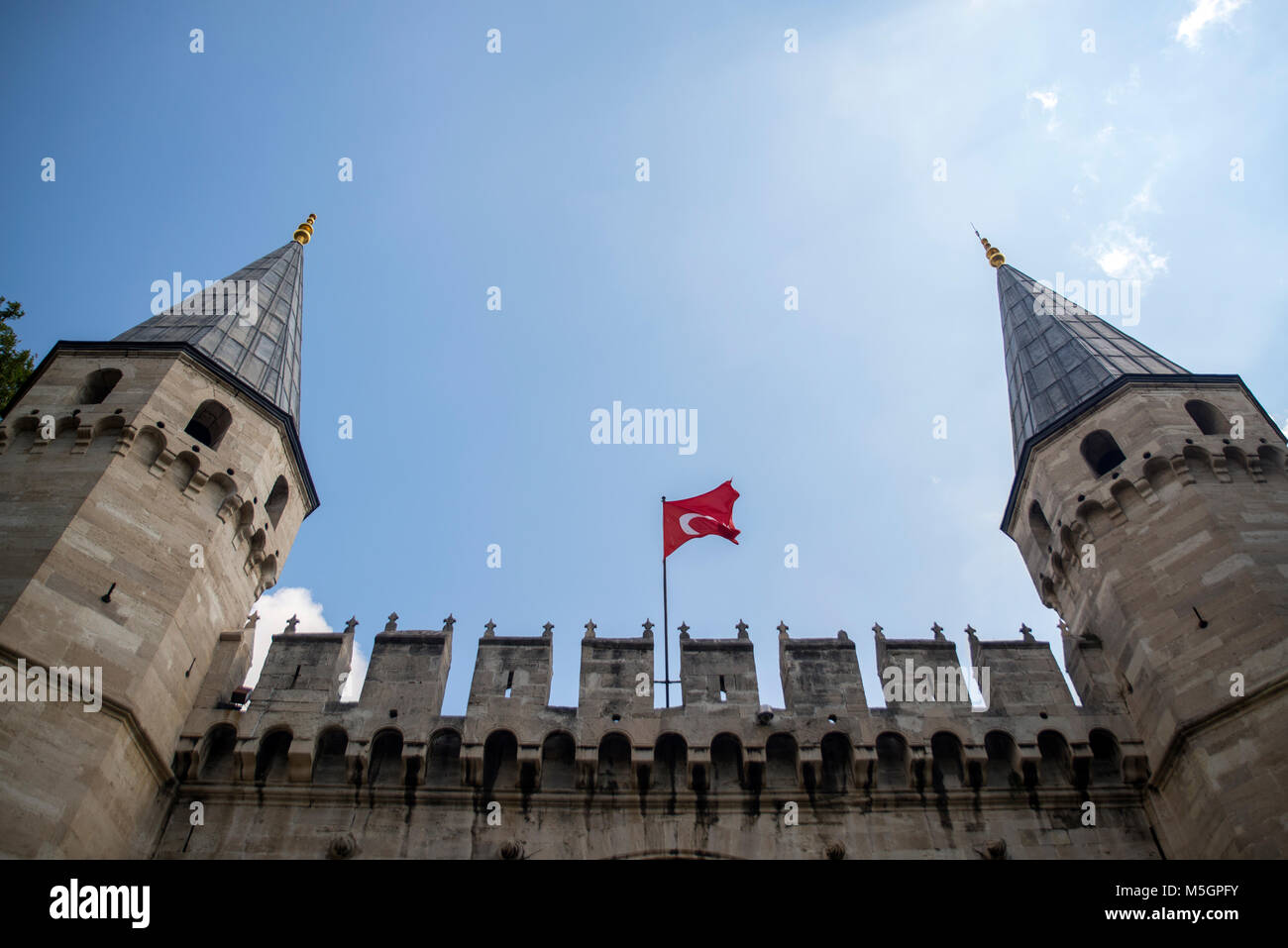 Entrance to Topkapi Palace museum, Istanbul Stock Photo - Alamy