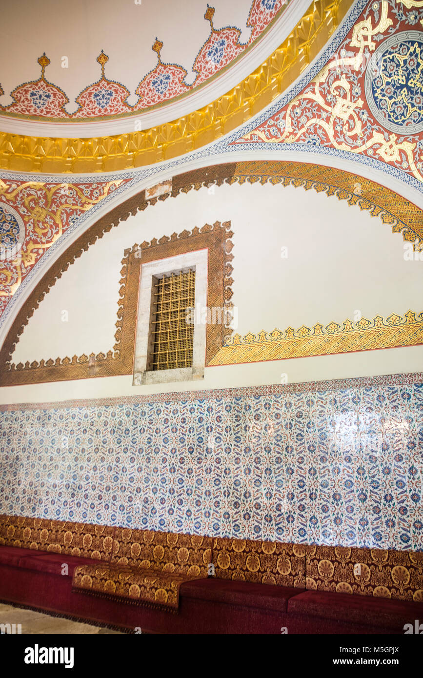 Topkapi Palace museum, Istanbul, Turkey Stock Photo - Alamy