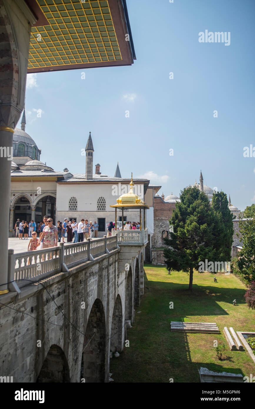 Topkapi Palace museum, Istanbul, Turkey Stock Photo - Alamy