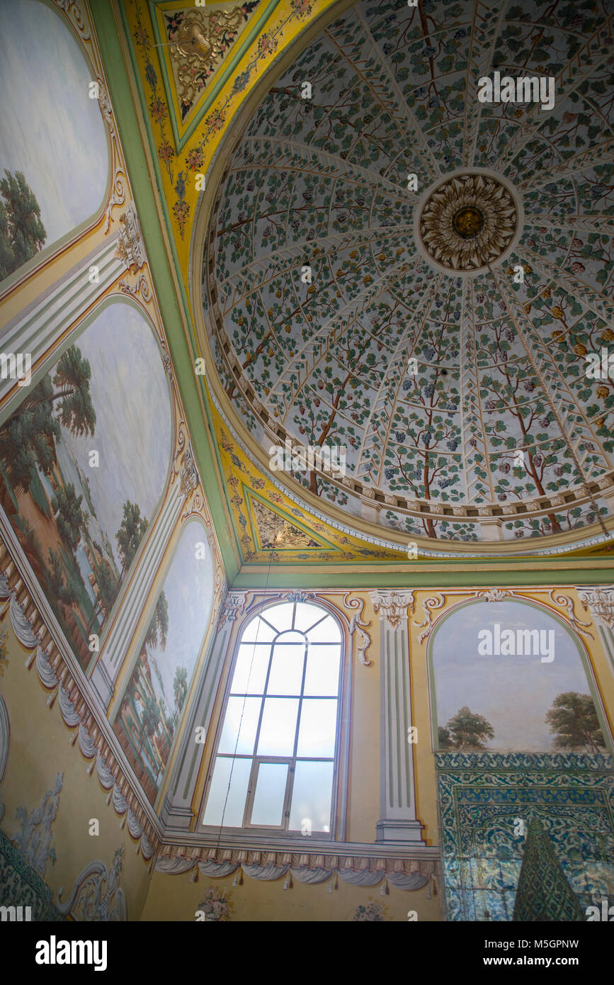 Topkapi Palace museum, Istanbul, Turkey Stock Photo - Alamy
