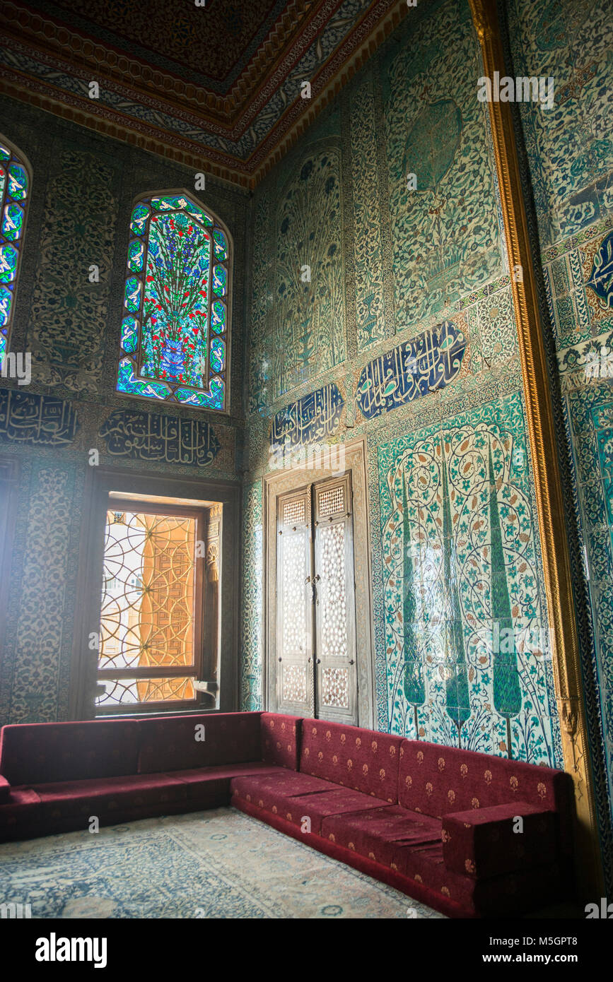 Topkapi Palace museum, Istanbul, Turkey Stock Photo - Alamy