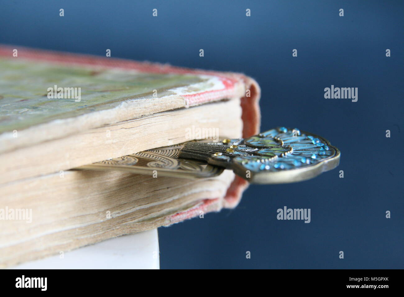 Old book photos hi-res stock photography and images - Alamy