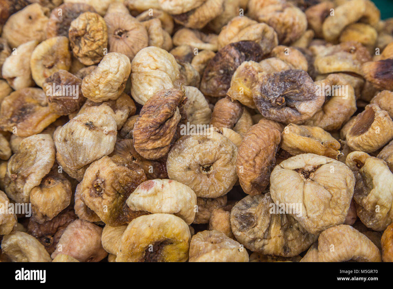 Figs on rope hi-res stock photography and images - Alamy