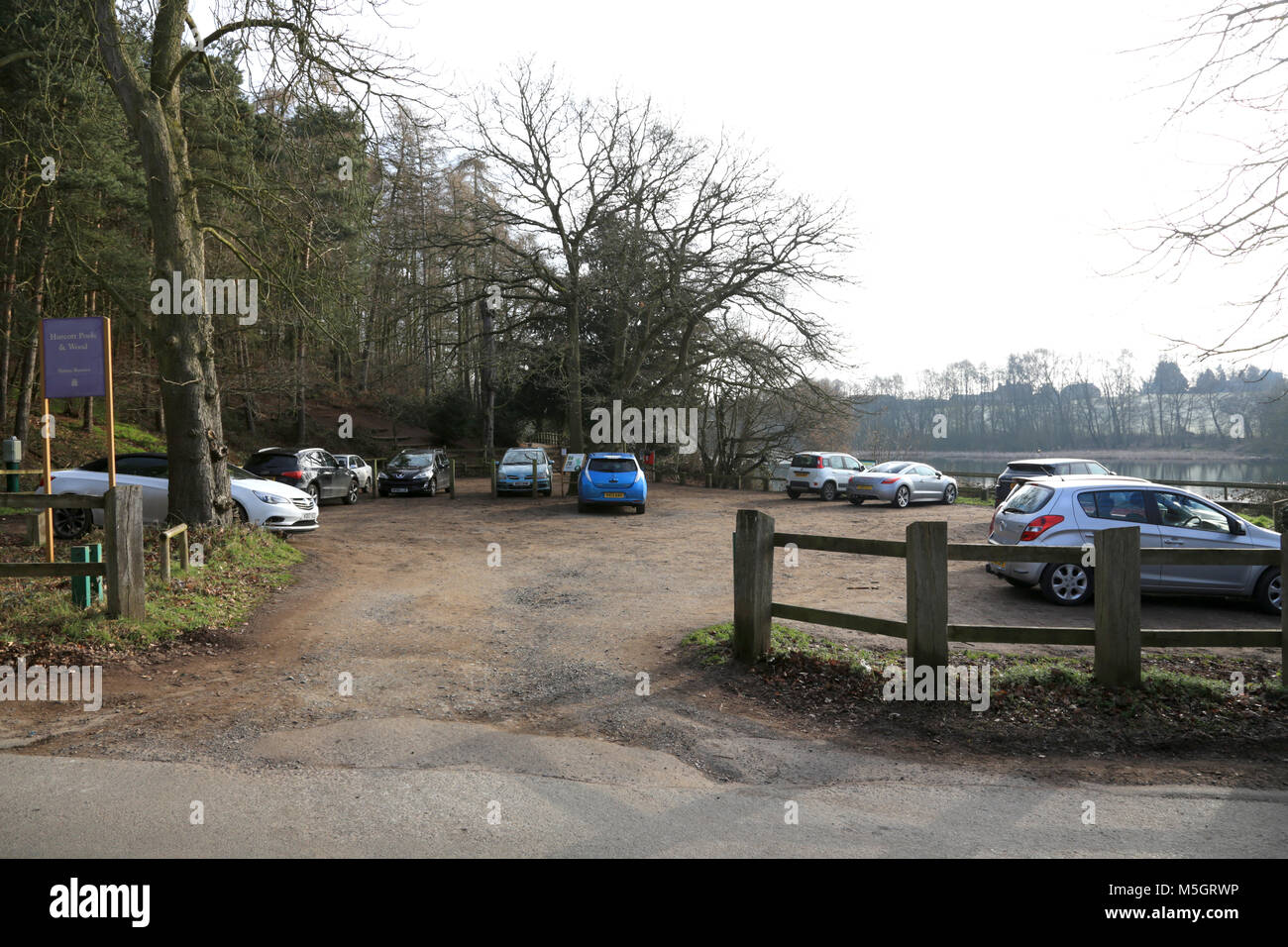Hurcott pool hi-res stock photography and images - Alamy