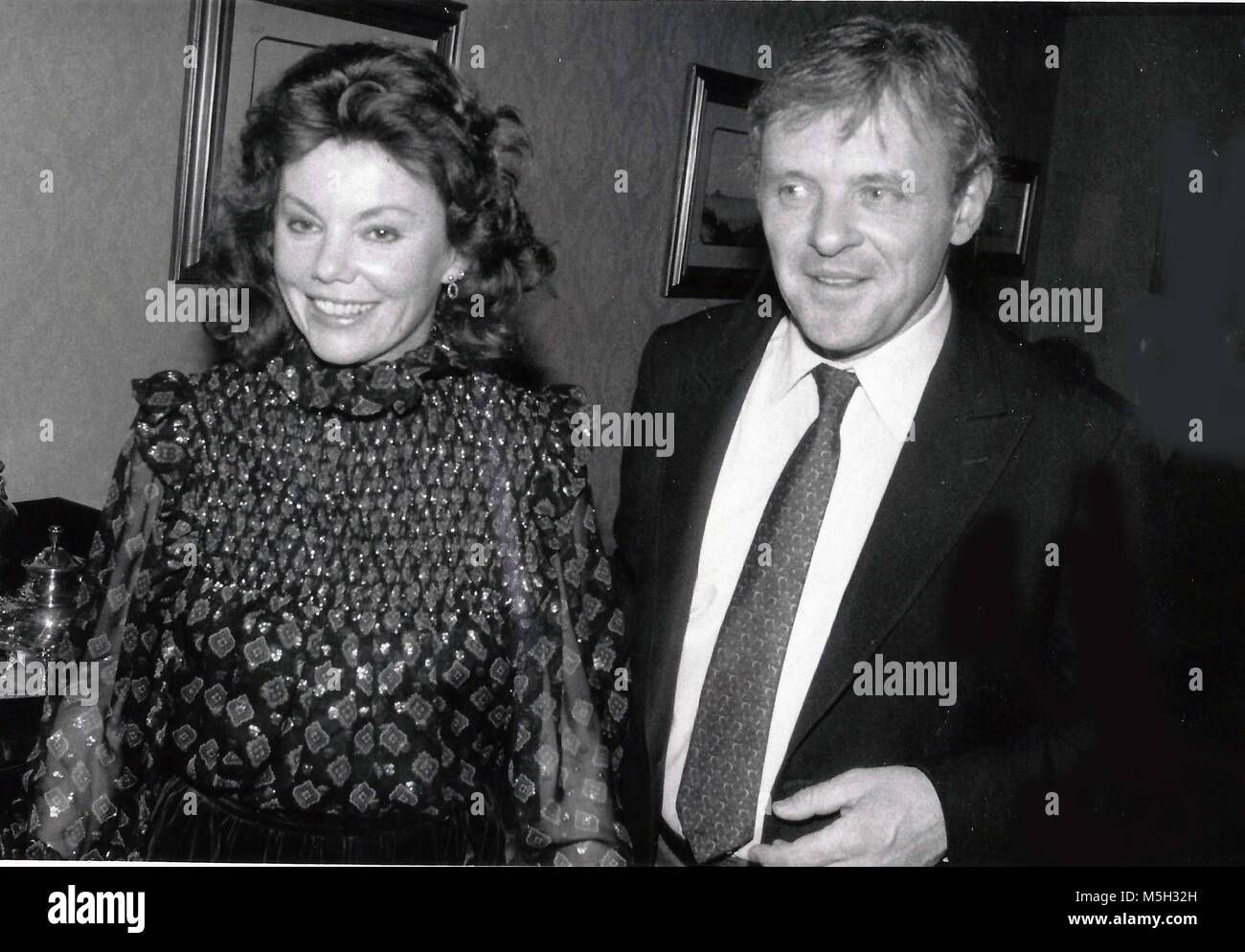 CelebrityArchaeology.com 1987 FILE PHOTO Marsha Mason Anthony Hopkins ...
