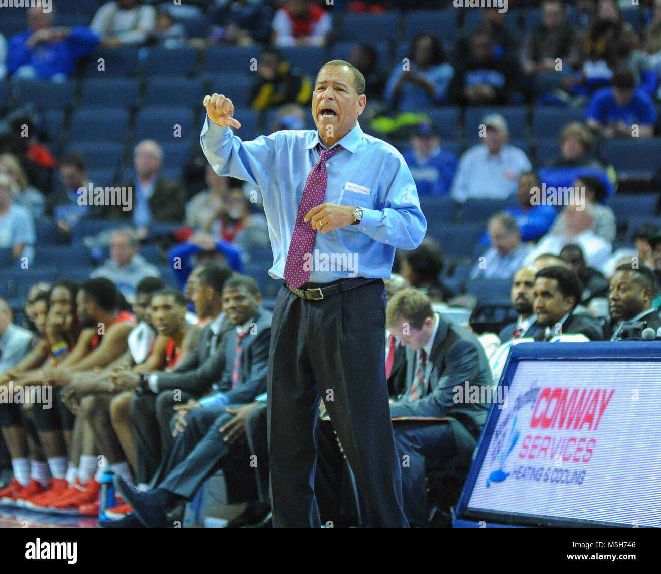 February 22, 2018; Memphis, TN, USA; UH Cougars Head Coach, Kelvin ...