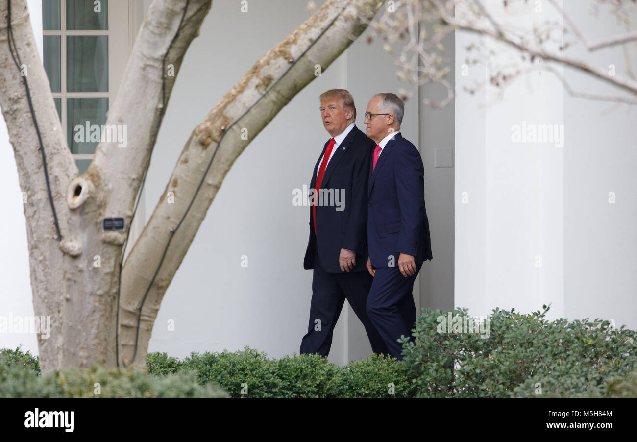 President trump west wing colonnade hi-res stock photography and images ...